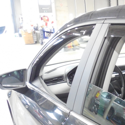 Farad "mini deflector" Wind Deflectors